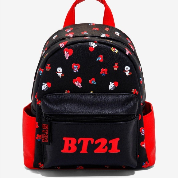 Hot Topic | Accessories | Bt2 Backpack | Poshmark